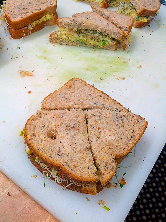  Cut That Sandwich Into Three Chef De Maison